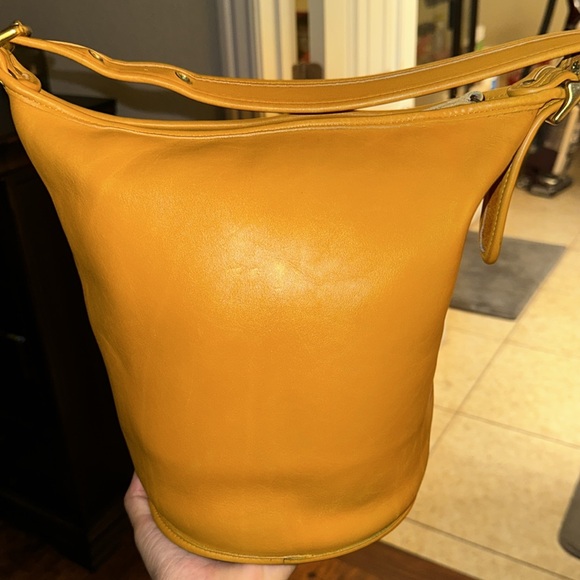 Coach | Bags | Vintage Coach 9953 Helens Legacy Duffle Bucket Shoulder Bag Yellow Leather | Poshmark